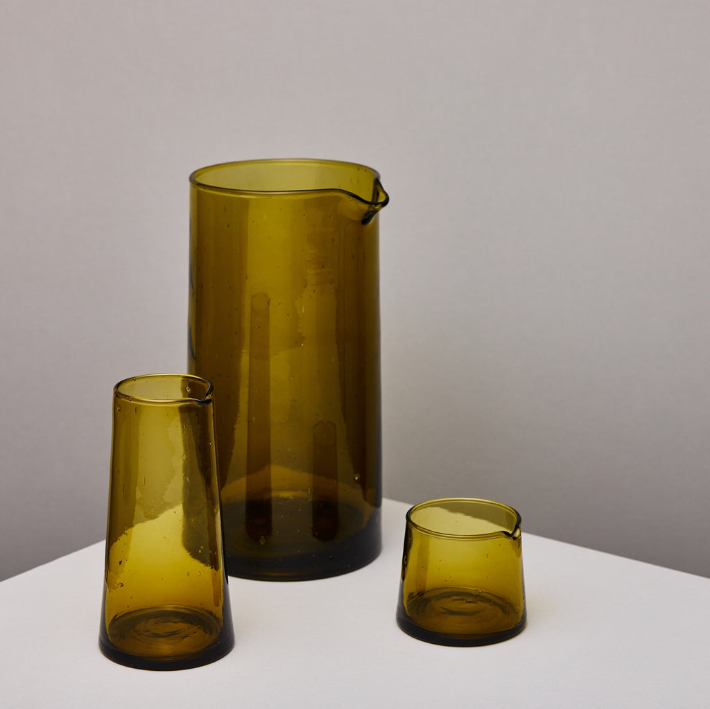 AMBER LOW JUG – The Atlas Works
